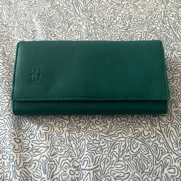 firenze | Bags | Firenze Wallet | Poshmark